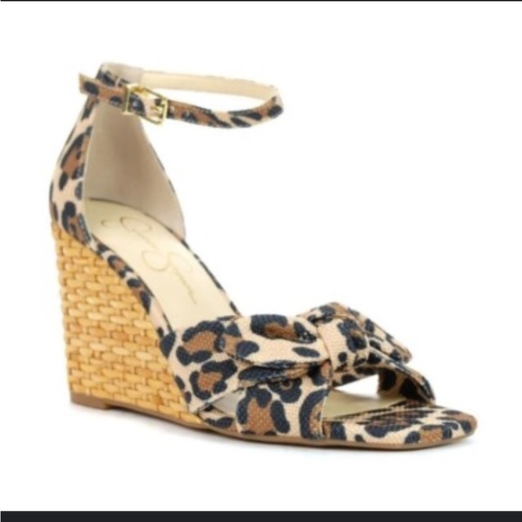 Jessica Simpson | Shoes | Jessica Simpson Delirah Leopard Print Straw ...